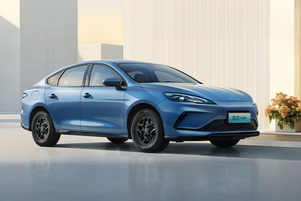 سدان جدید بی‌وای‌دی: فقط یک باک بنزین برای پیمایش ۲۰۰۰ کیلومتر - پدال