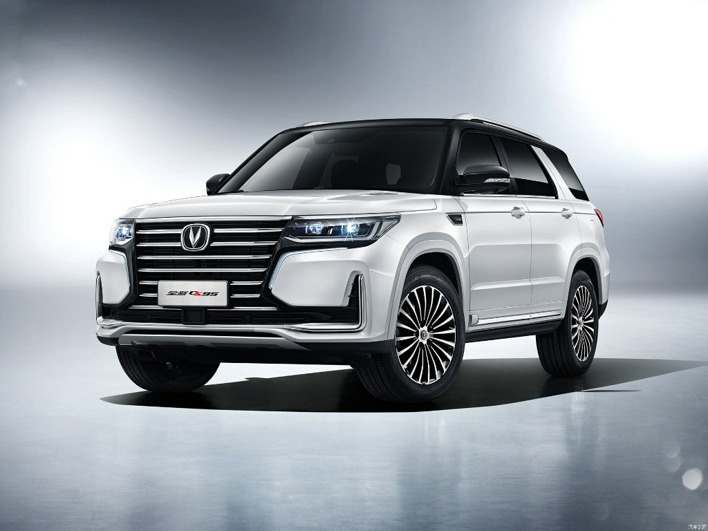 معرفی فیس‌لیفت کراس‌اوور پرچم‌دار چانگان CS95 - پدال