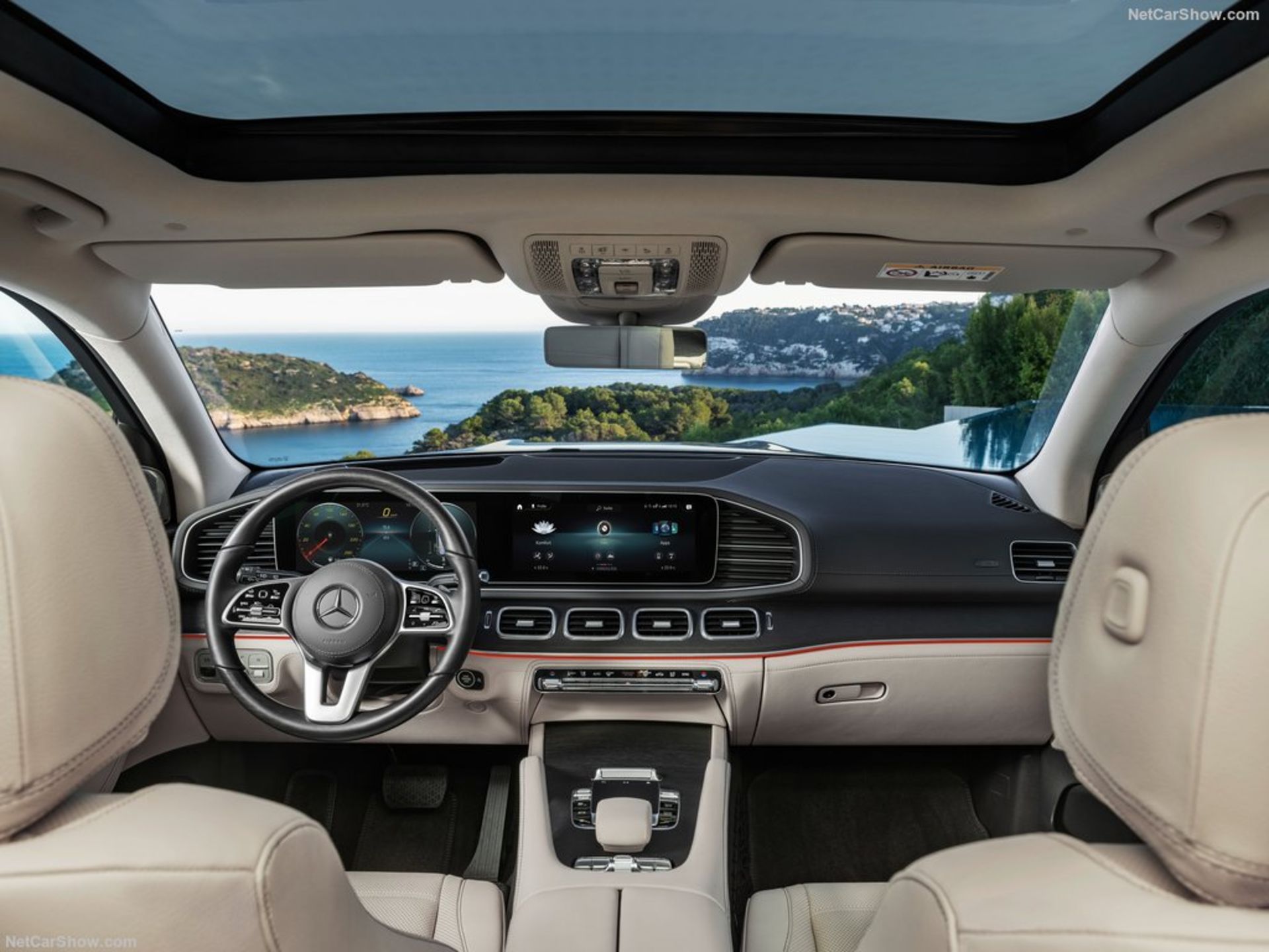 قیمت و مشخصات مرسدس بنز GLS 2020 جدید - پدال