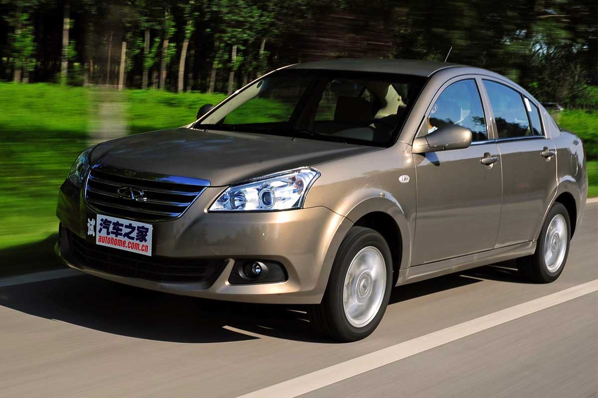 ام وی‌ام 550 کارکرده بخریم یا نه؟ مشخصات، قیمت، مزایا و معایب - پدال