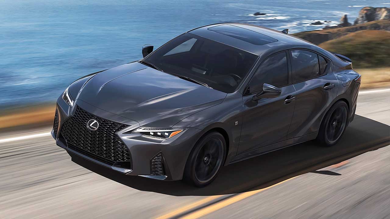 معرفی لکسوس IS500 آلتیمیت ادیشن، آخرین سدان V8 تنفس طبیعی - پدال